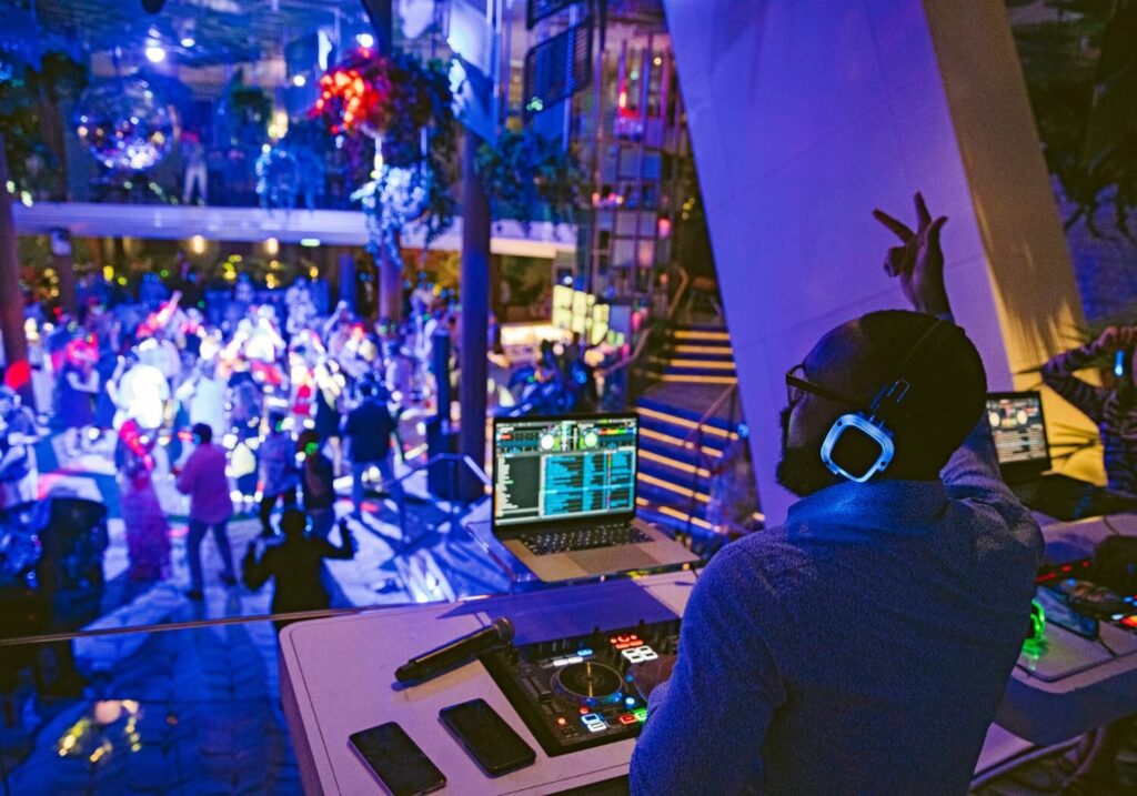 Celebrity Beyond℠ | Imagine Cruising