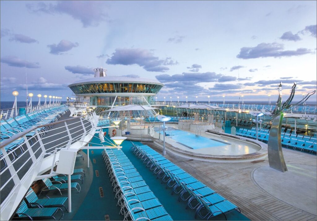 Vision of the Seas Cruise Ship | Imagine Cruising